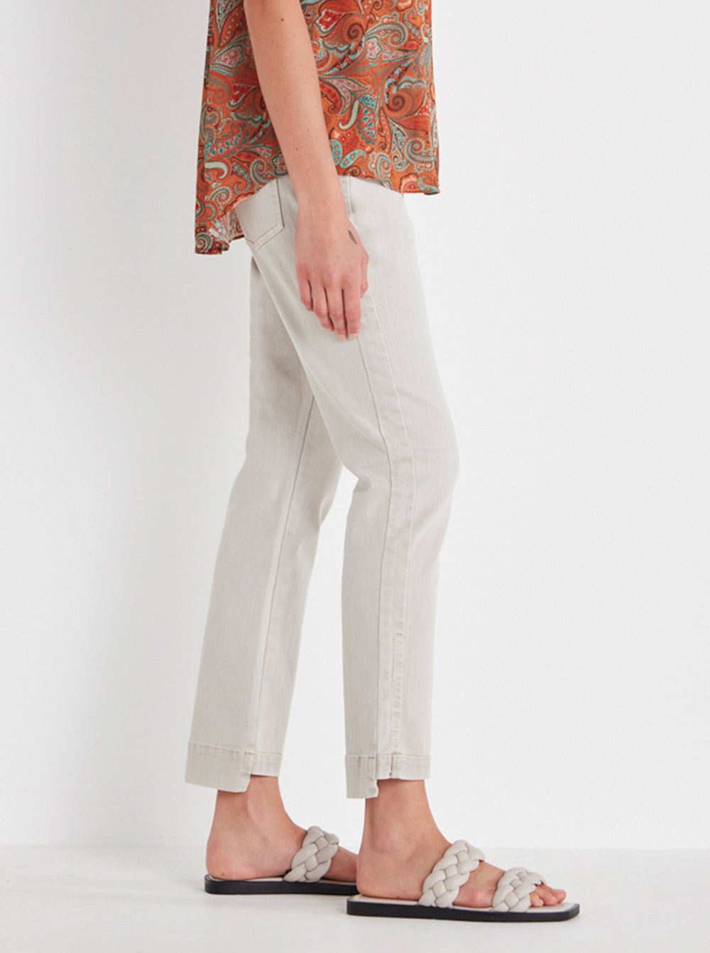 Master 23 Jean - Almond – HEM Store